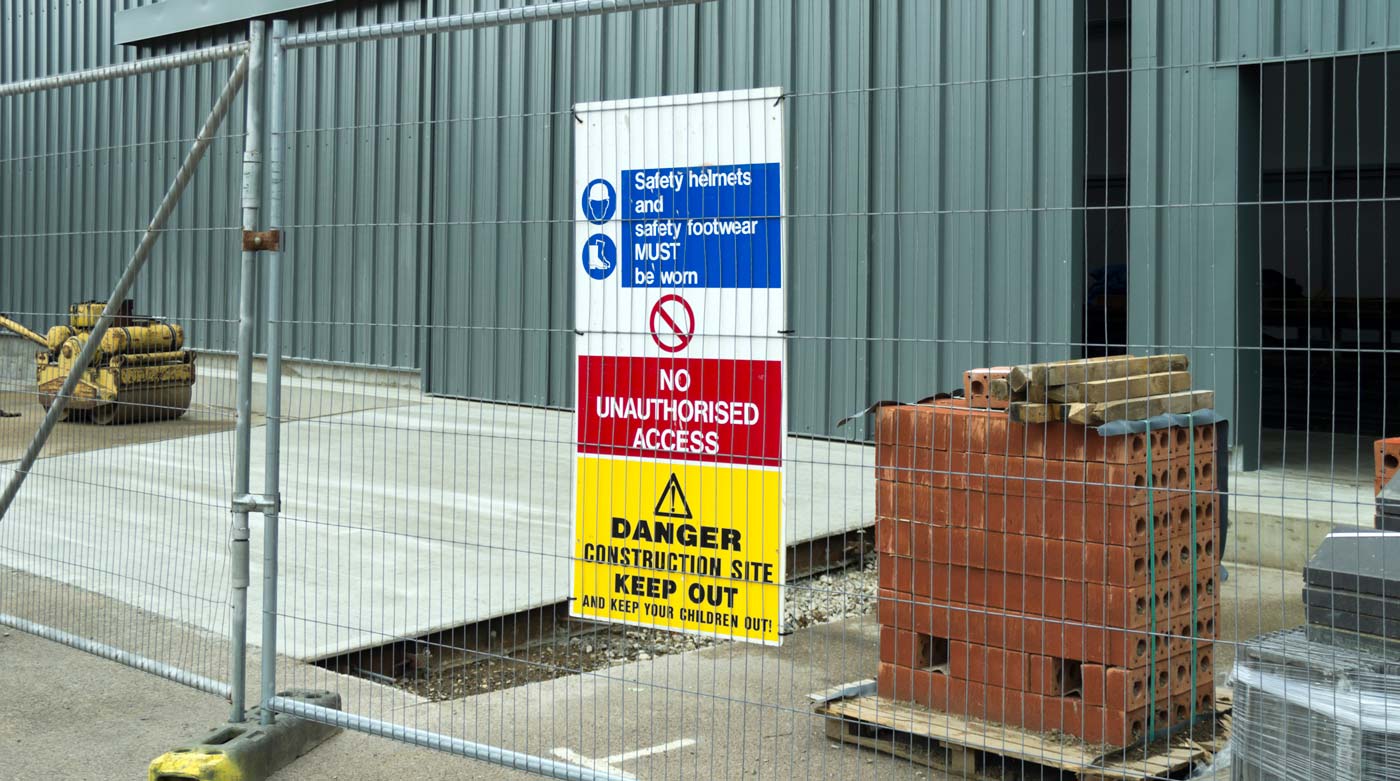 Building Site Fencing: What You Need for Safety & Security - Wade ...