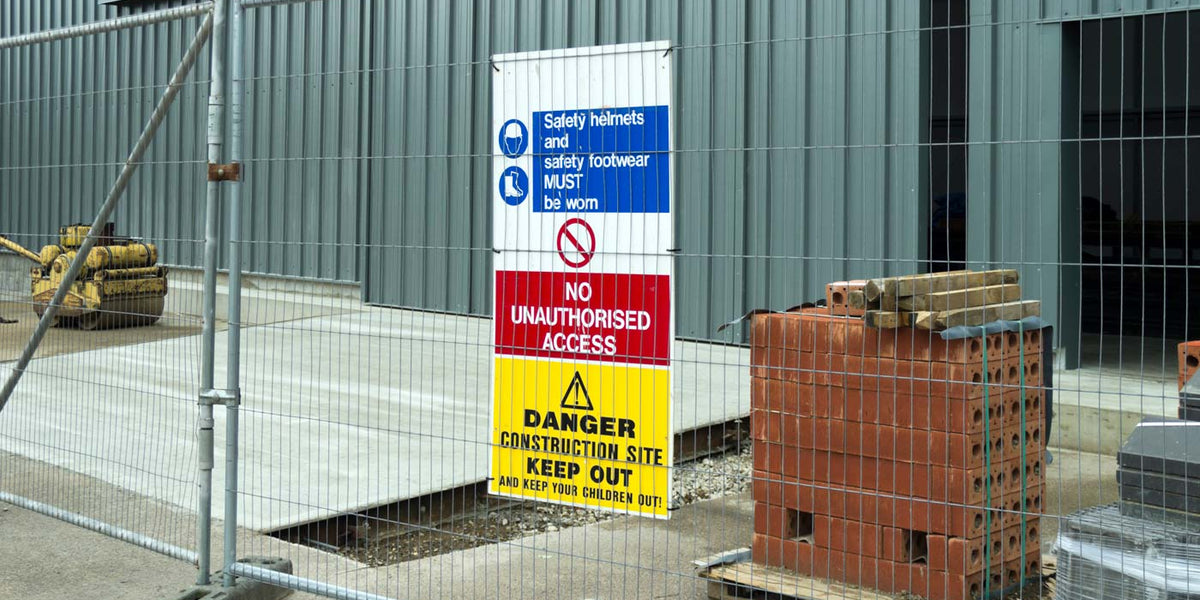 Building Site Fencing: What You Need for Safety & Security - Wade ...